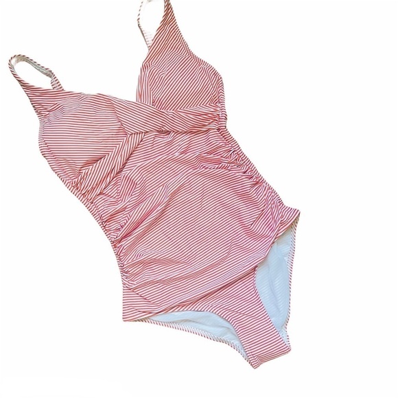 Sea Level Swim | Swim | New Sea Level Cross Front Multifit Cup Onepiece ...